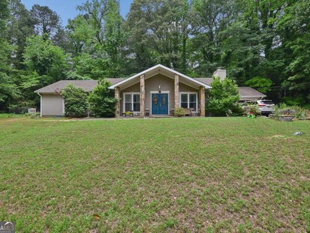 1888 Abbey Ct, Conyers, GA 30012
