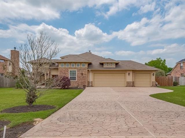 18890 Serene Water Dr, Montgomery, TX 77356