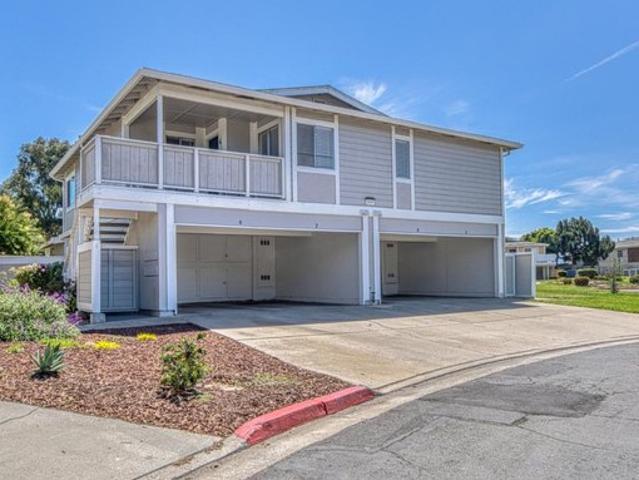 1889 Cherokee Dr Unit 4, Salinas, CA 93906