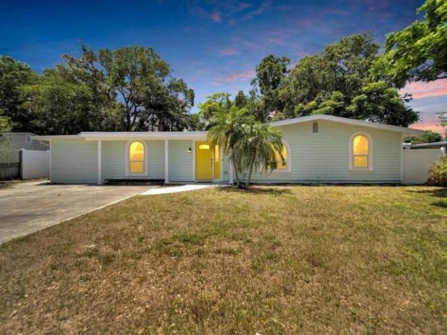 1889 Gilbert St, Clearwater, FL 33765