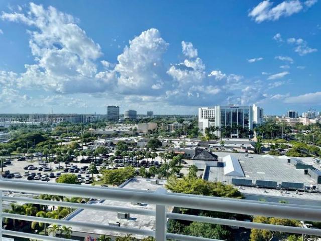 18800 29th Ave NE #1001, Aventura, FL 33180