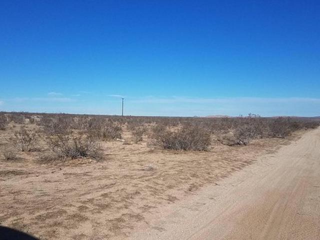 18800 E Ave # E12, Lancaster, CA 93535