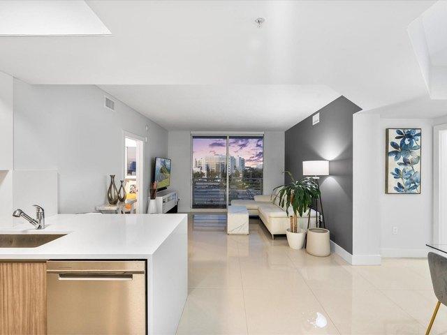 18800 NE 29th Ave Apt 704, Aventura, FL 33180