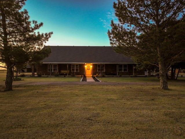 18801 Devon Rd, Canyon, TX 79015