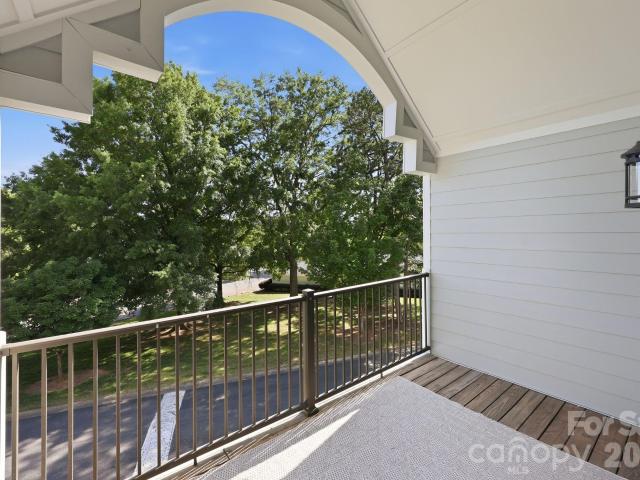 18801 Nautical Drive # 304