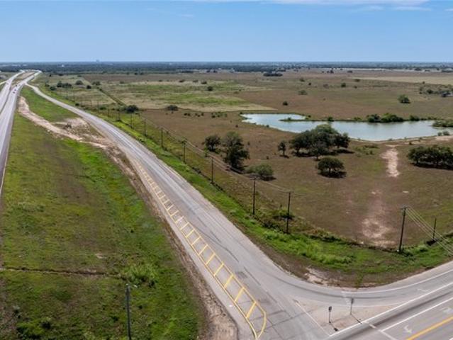 18804 Zac Lentz Pkwy, Victoria, TX 77905