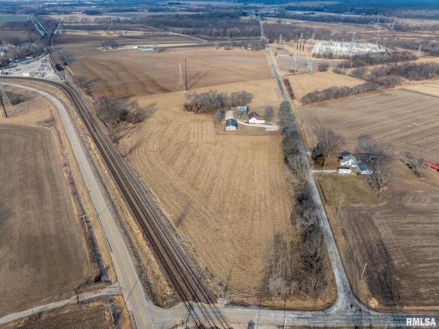 18806 N 12th Ave, East Moline, IL 61244 | MLS #CA1041