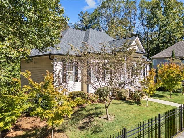 1880 Mayfield Road
