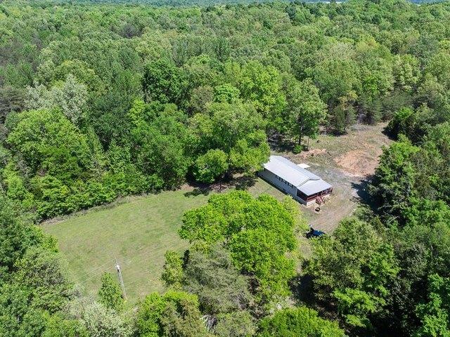 1880 Apex White Plains Rd, White Plains, KY 42464