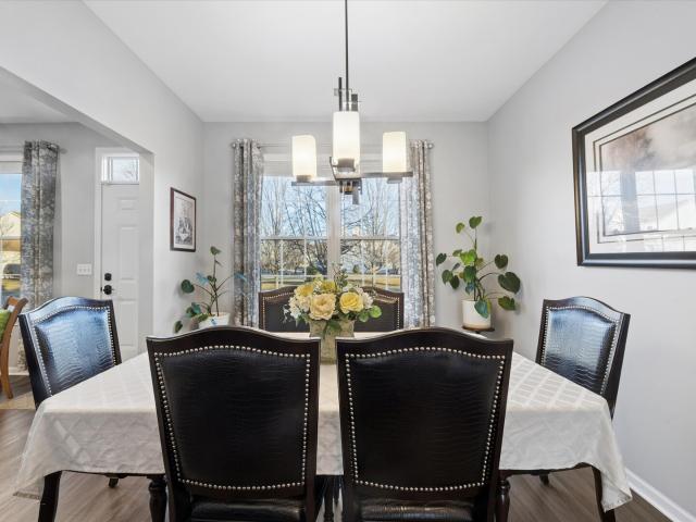 1880 Bluestem Circle