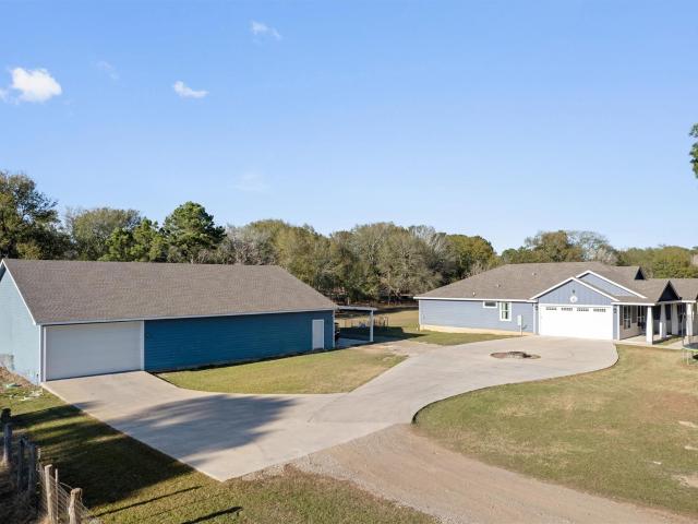 1880 E Highway 21