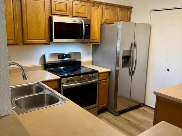 1880 E Morten Ave, Unit 202, Phoenix, AZ 85020 | MLS #6992 | Compass