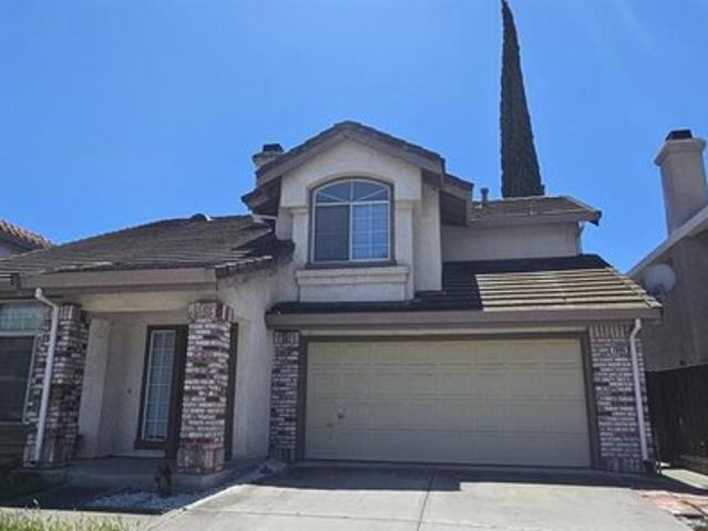 1880 Paradise Valley Ct, Tracy, CA 95376