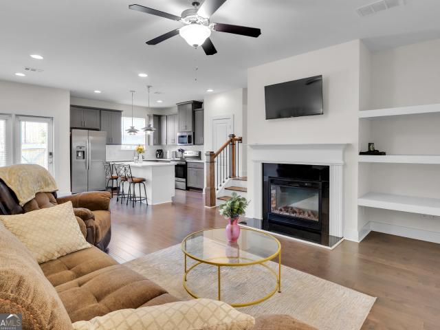 1880 Plainsboro Drive