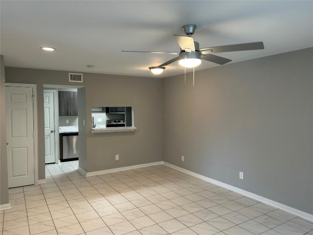 1880 White Oak Drive 103