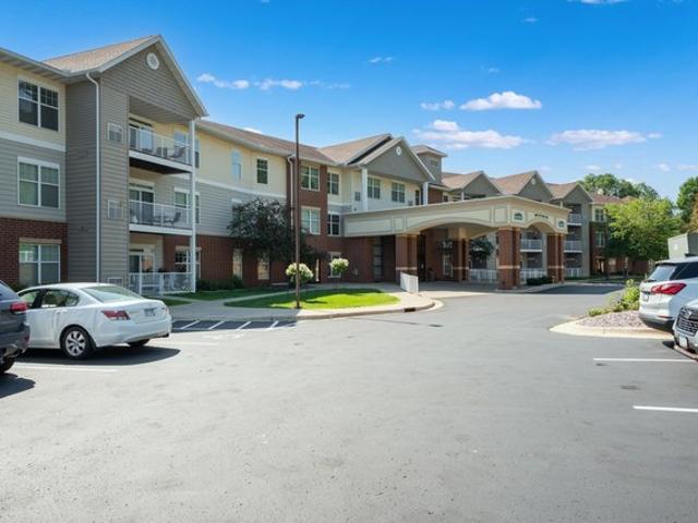 1880 3rd Ave NW Unit 316, Rochester, MN 55901