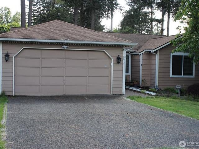18817 SE 271st Pl, Covington, WA 98042
