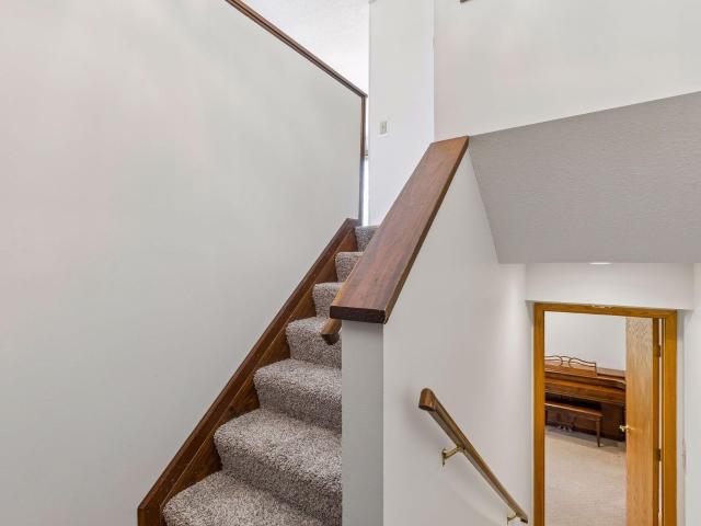 18815 South Lane