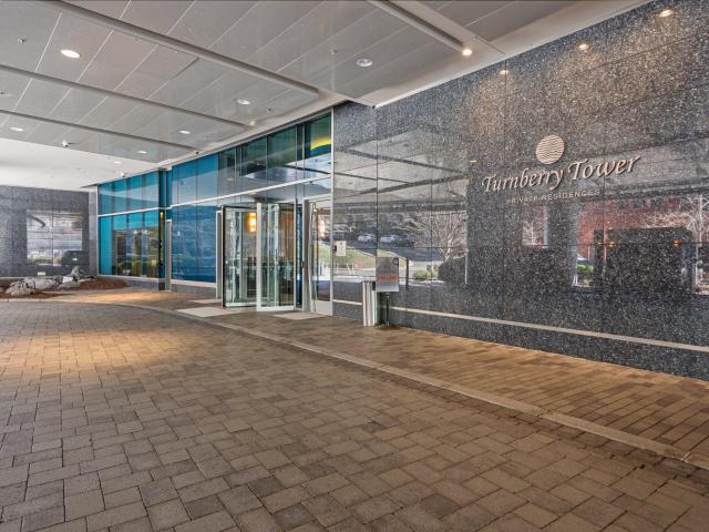 1881 N Nash St, Unit 612, Arlington, VA 22209 | MLS #VAAR2071 | Compass