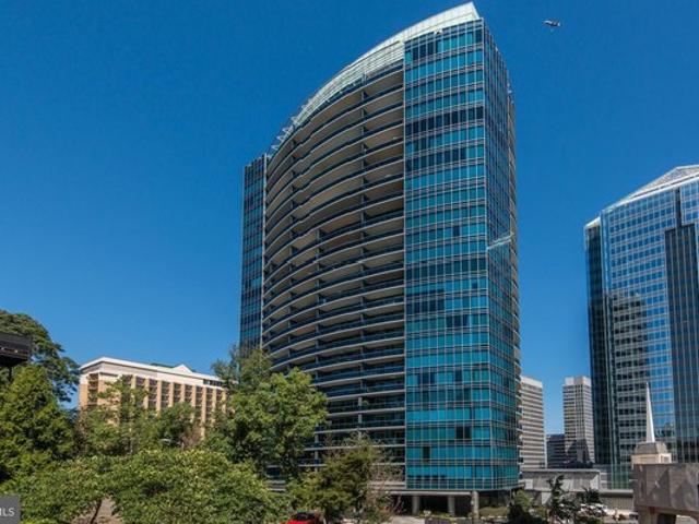 1881 N Nash St Unit 902, Arlington, VA 22209