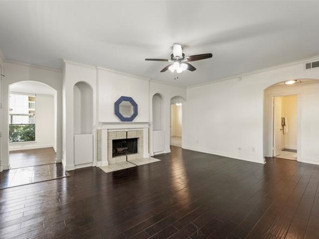 1881 Bering Dr Unit 87, Houston, TX 77057