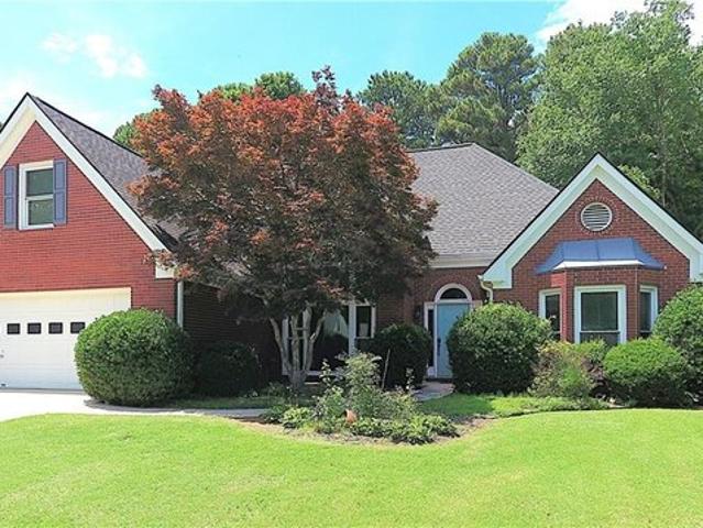 1881 Flowering Dr, Grayson, GA 30017