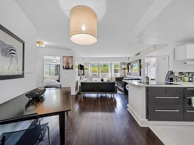 1881 Washington Ave Apt 2G, Miami Beach, FL 33139