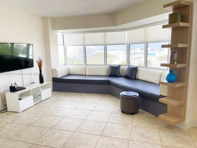 1881 Washington Ave #8C Miami Beach, FL 33139