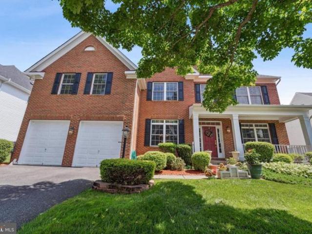18829 Hundred Acre Ln, Triangle, VA 22172