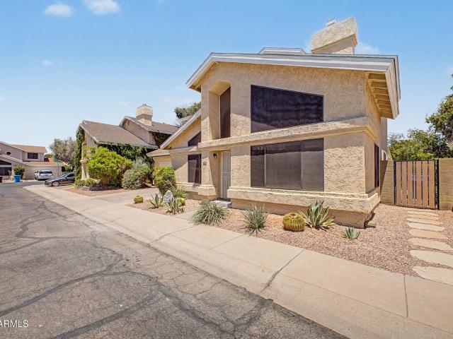 18829 N 42ND Drive