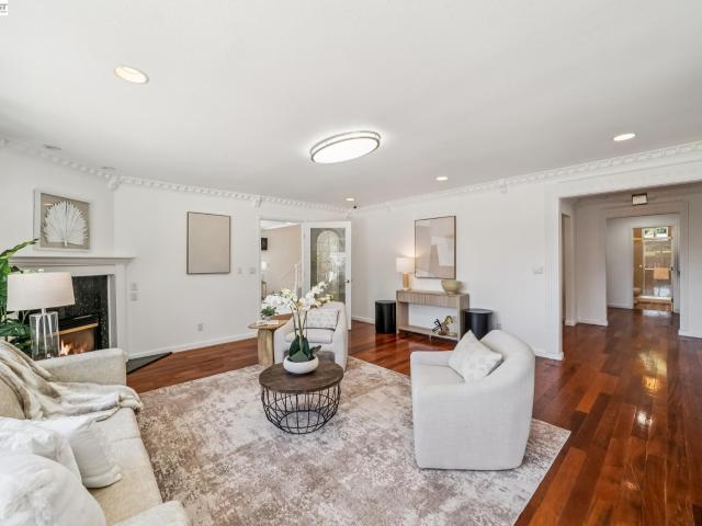 1882 Cortez Ct