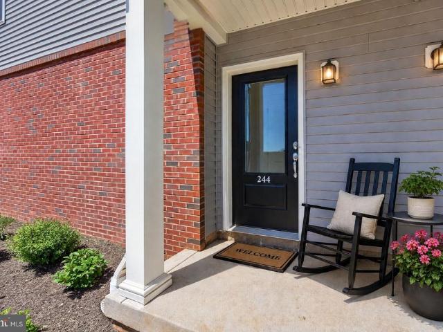 1883 Arbor Place Drive # 86B