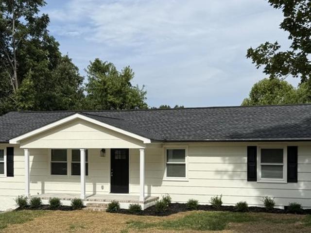 1883 Harle Ave NW, Cleveland, TN 37311