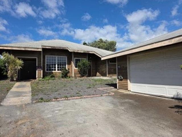 1883 Pau nani St