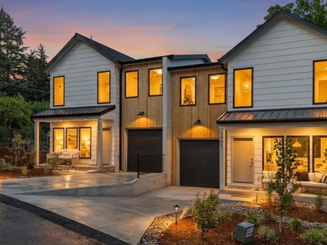1883 Starlight Dr NW, Salem, OR 97304
