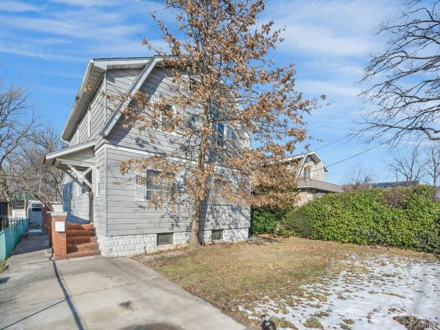 188 C Edgewater Park, Unit D | Compass