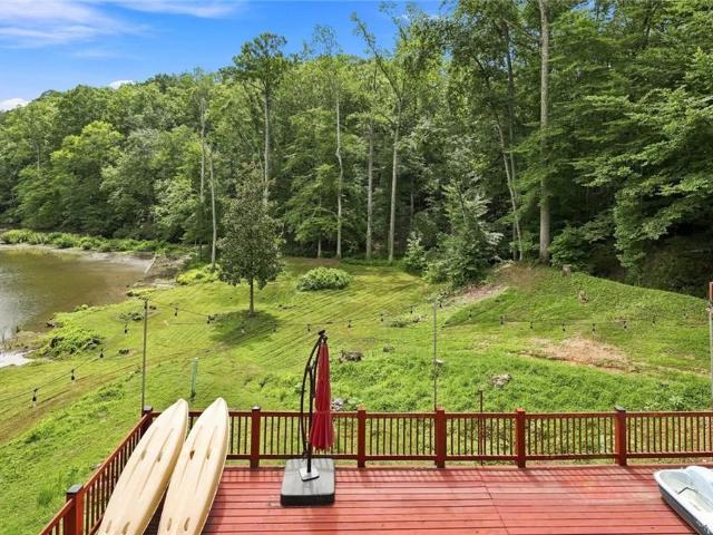 188 Covered Bridge Trail SW