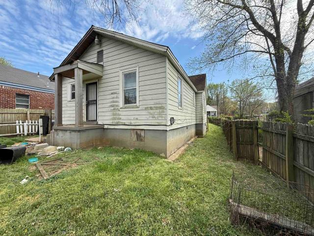 188 charter ave