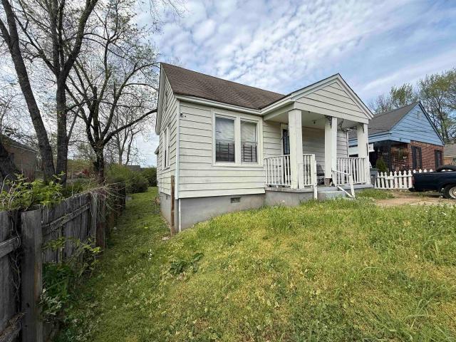 188 Charter Ave, Memphis, TN 38109 | MLS #10217 | Compass