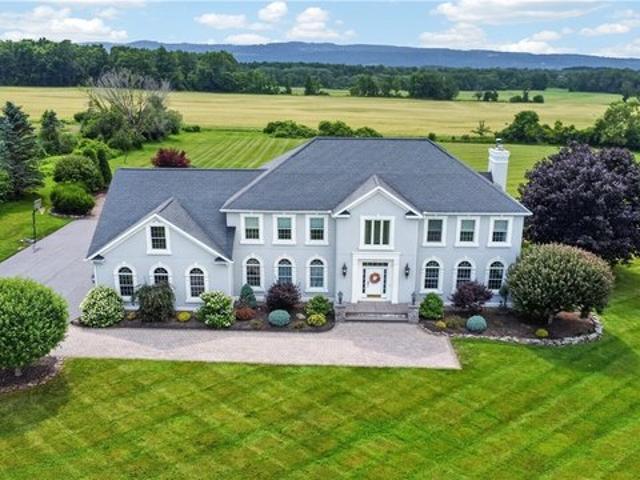 188 Arrowhead Way, Clinton, NY 13323