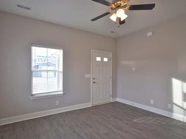 188 Bainbridge Dr, Unit B, Clarksville, TN 37043 | MLS #3143 | Compass