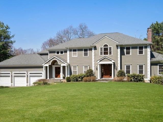 188 Glezen Ln, Wayland, MA 01778
