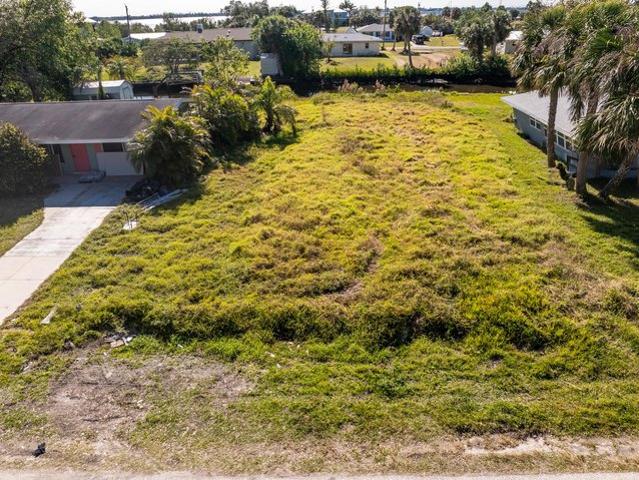 188 Danforth Dr, Port Charlotte, FL 33980