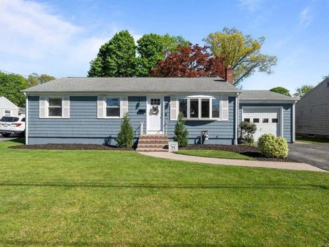 188 Fair St, Warwick, RI 02888