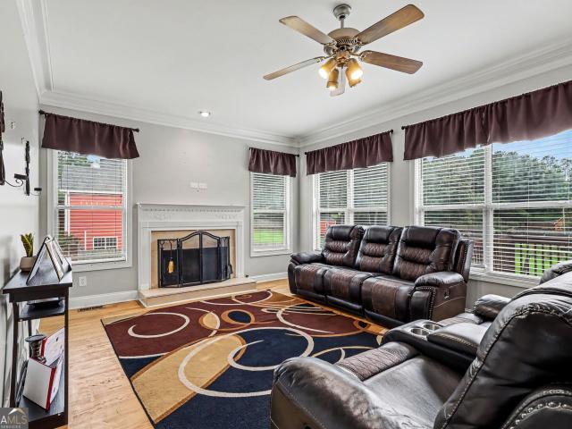 188 Fairoaks Circle