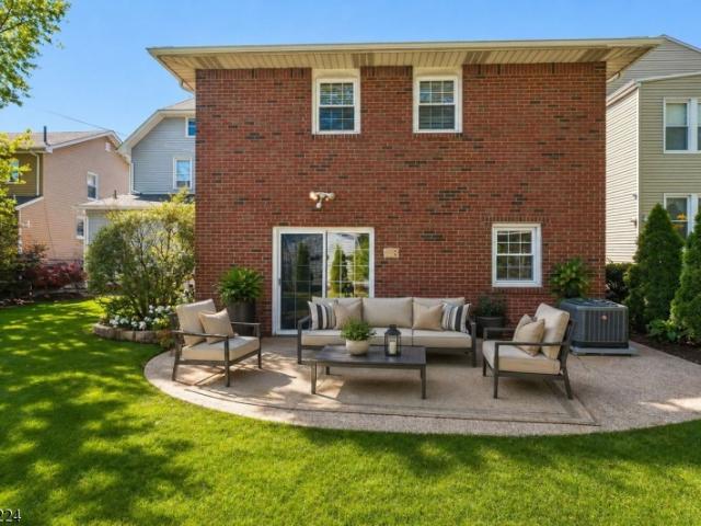 188 Kerrigan Blvd, Newark, NJ 07106 | MLS #4023 | Compass