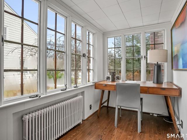 188 Henderson Rd, Fairfield, CT