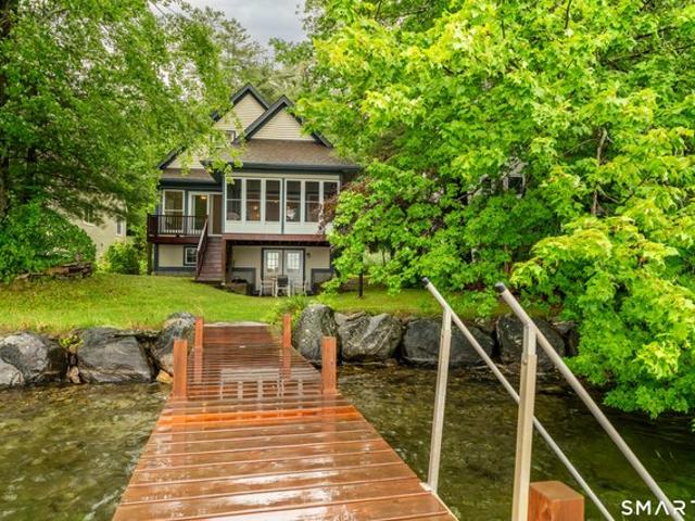 188 Laurel Point Rd, Killingly, CT 06241