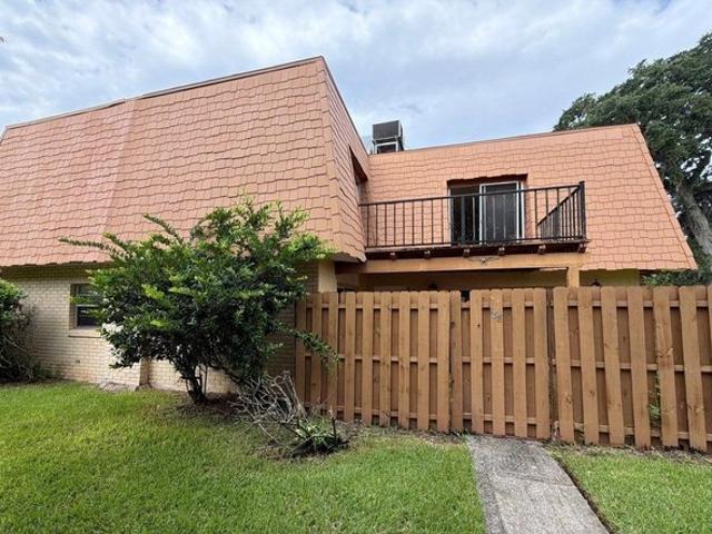 188 Moonstone Ct, Port Orange, FL 32129