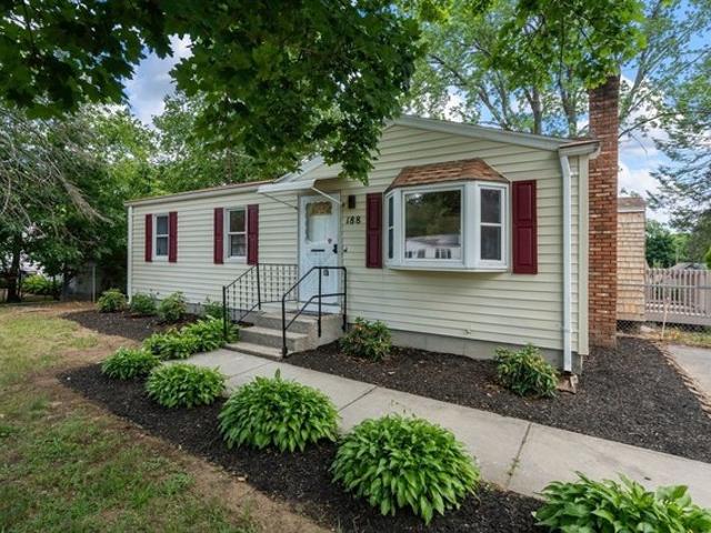 188 Moss Rd, Springfield, MA 01119
